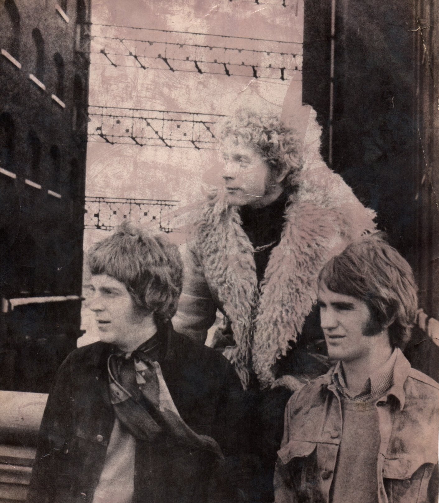 CHRIS SIMPSON REMEMBERS LYELL TRANTER – Magna Carta